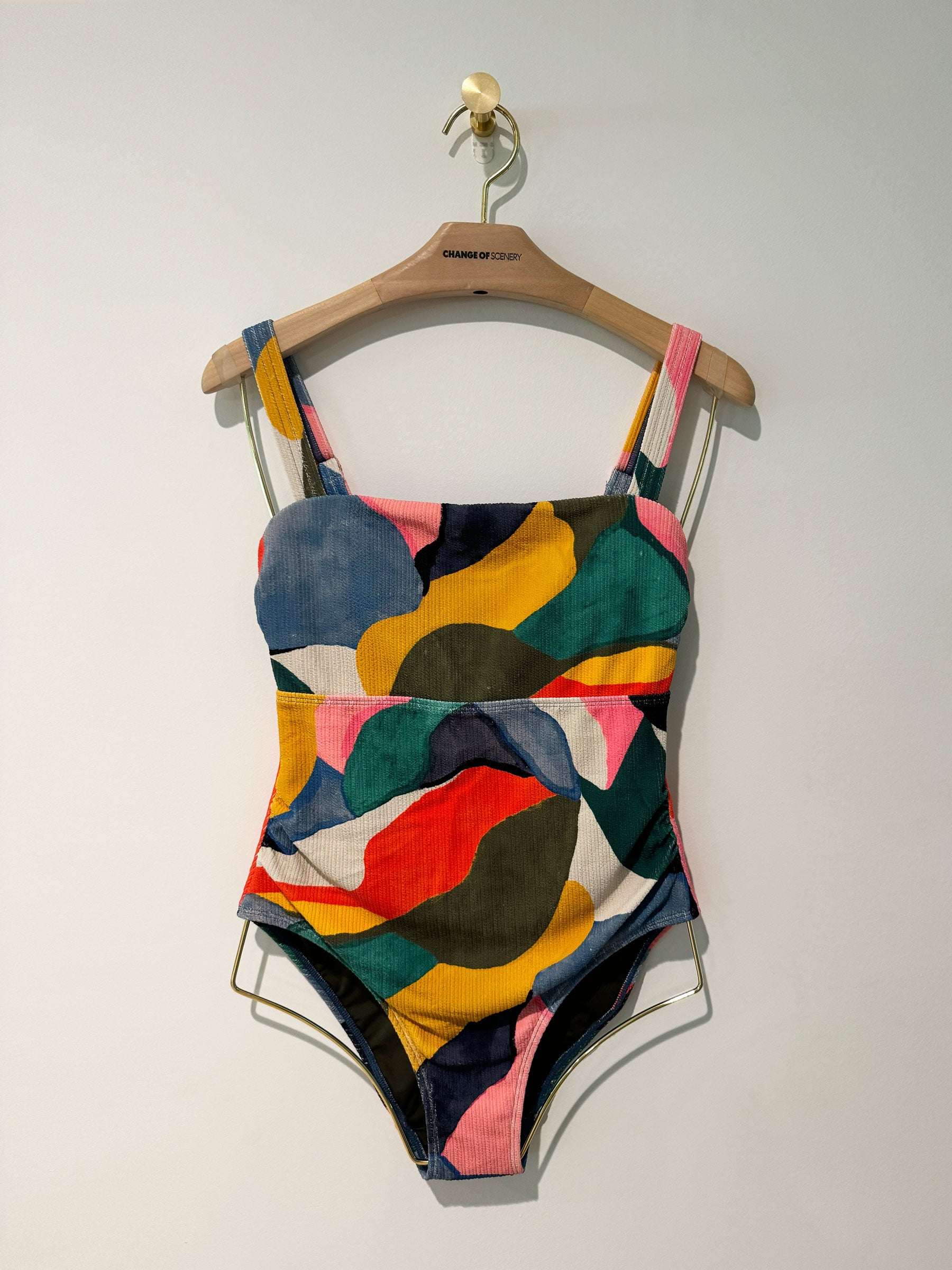 Resort Spring 2025 Swim – Change of Scenery